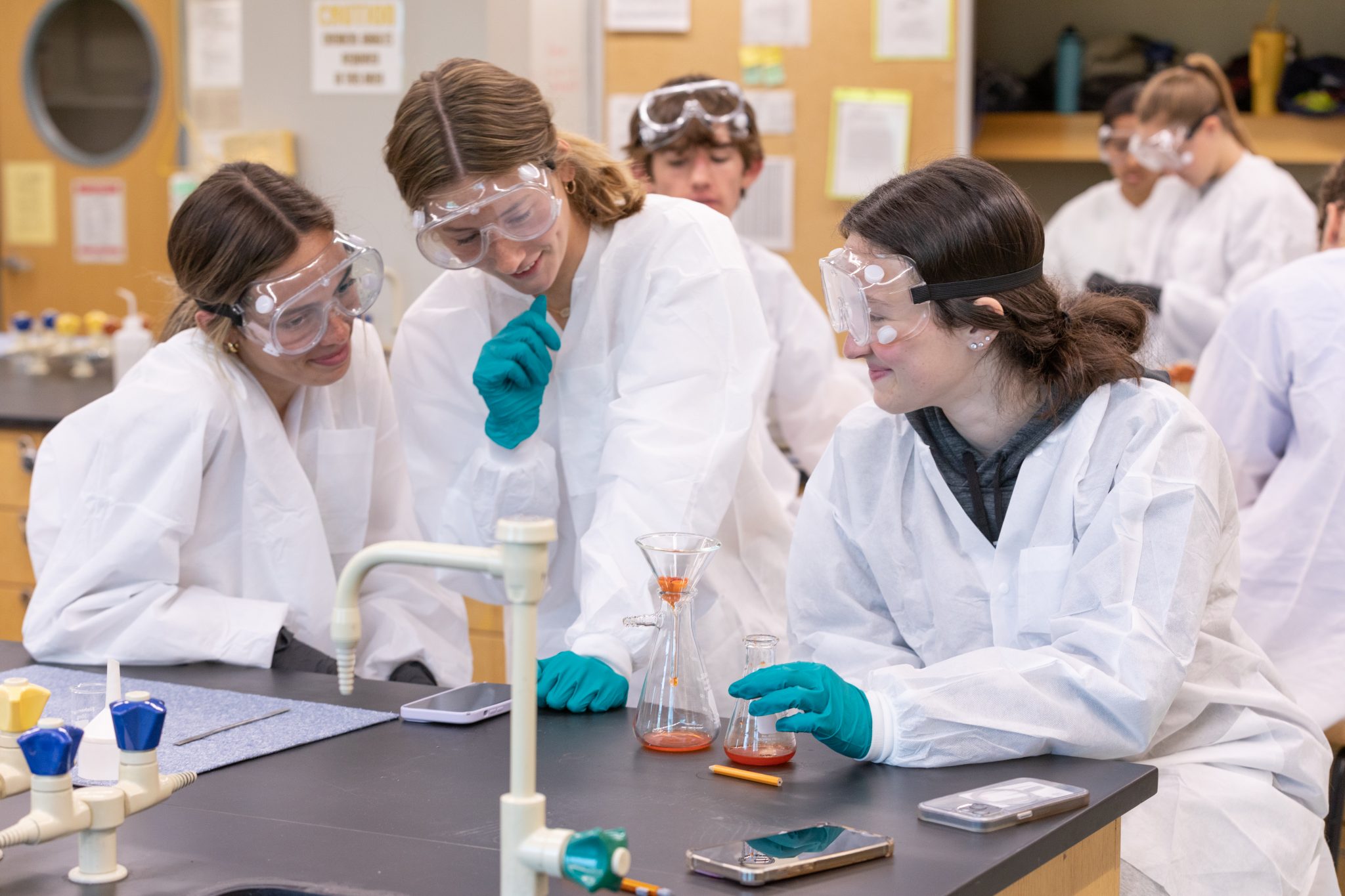 UConn Chemistry May ECE Lab Day | UConn ECE Magazine